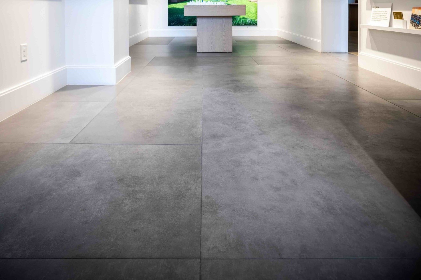 Observe technical method for granite slabs Installation - Rockstone